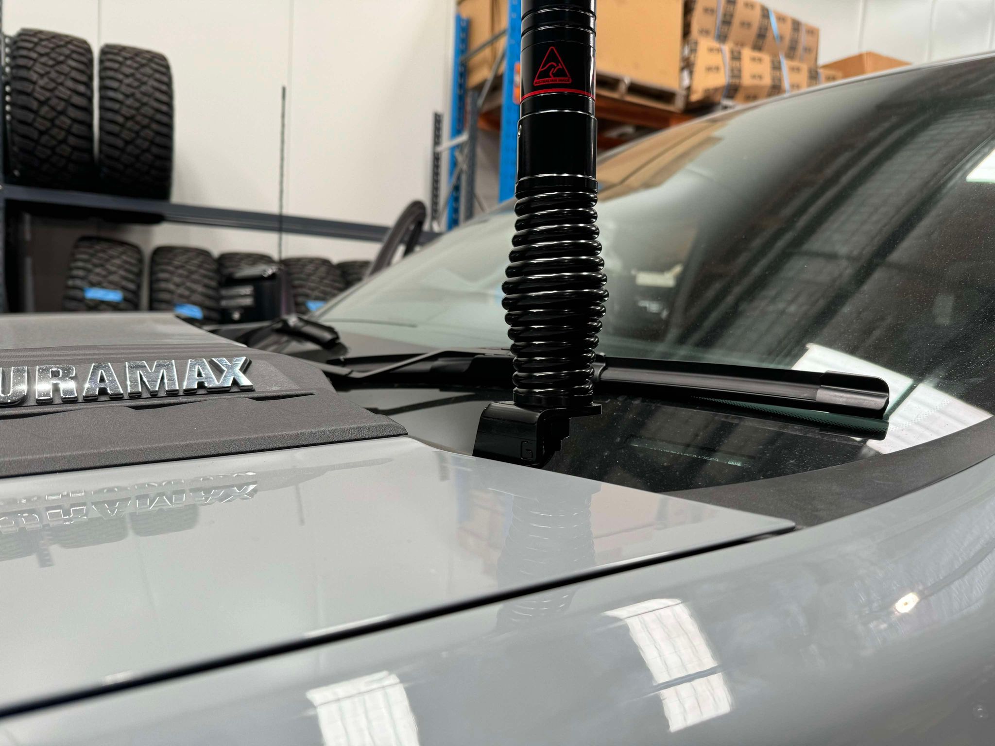 Chevrolet Silverado 2500 Bonnet Aerial UHF Antenna Bracket 2023.5+ 180 ...