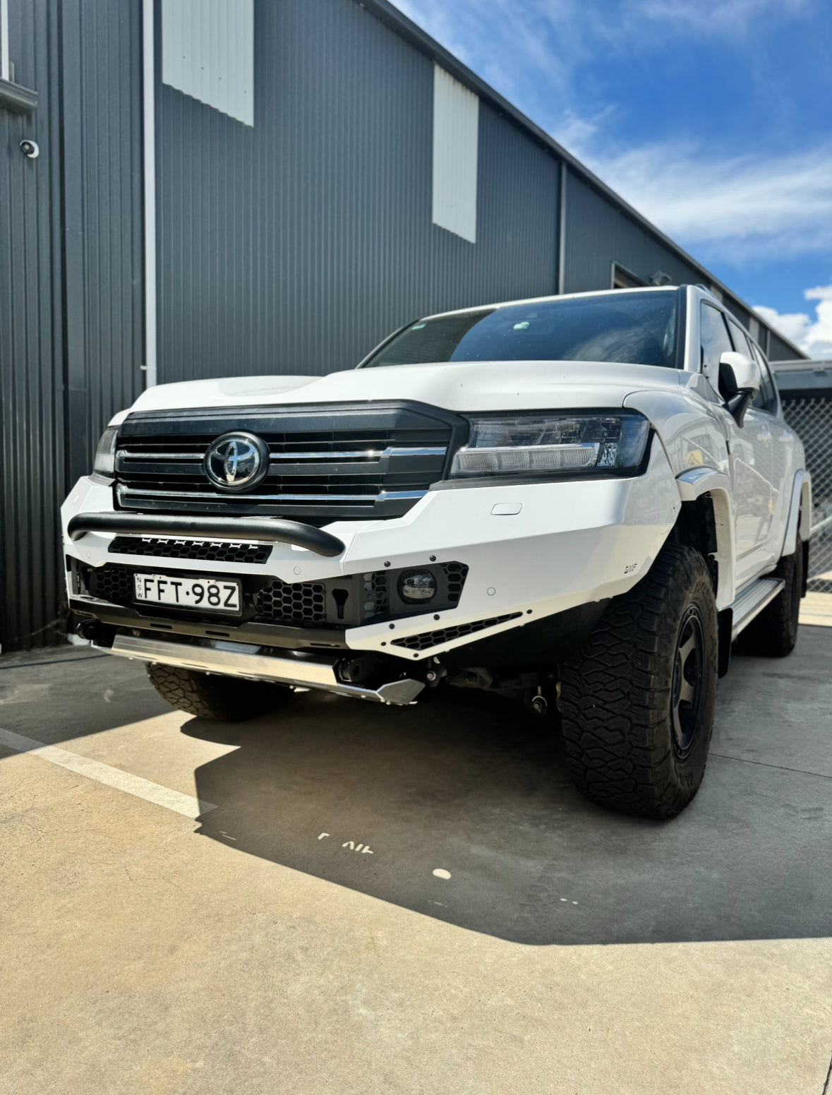Toyota Landcruiser LC300 2022+ G6 Steel Bumper/ Bull Bar – GMF4x4